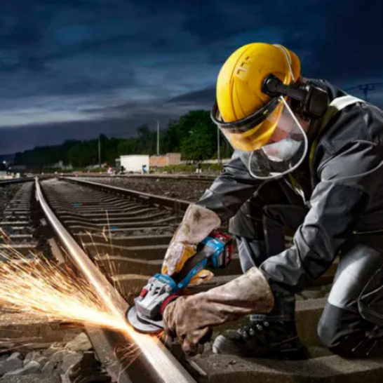 Buy BOSCH GWS 18V-11S Professional Cordless Angle Grinder. 1100W. Bare ...